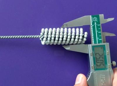 China Custom 25mm Aluminum Oxide Flexible Cylinder Honing Tool Brush for Surface Finishing for sale