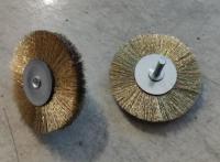 China Hot Selling 75mm Crimped Brass Wire Rust Removal Cleaning Brush with Shank 6mm for sale