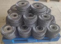 China High Resistance 300mm OD Twisted Wire Wheel Brush for Metal Tube Rust Removal for sale