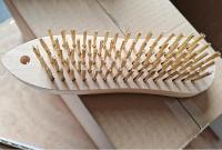 China Wood Hand Held Copper Plated Wire Cleaning Brush for Seafood Fish for sale