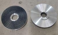 China Industrial 500mm Metal Base Diamond Filament Disc Brush 800 Grit for Hard Alloy Edge Passivation for sale