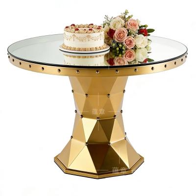 China Elegant Modern New Arrival Wedding Ceremony Celebration Decoration Gold Stainless Steel Mirror Glass Cake Stand Hotel Dining for sale