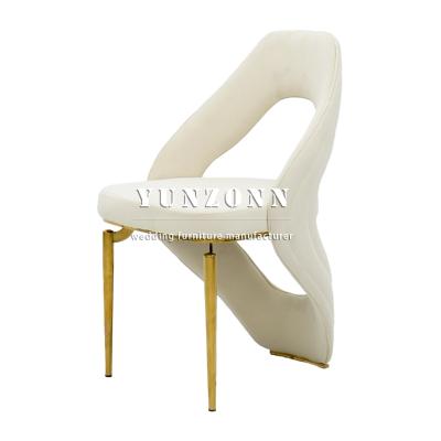 China Chinese Modern Elegant New Arrival Upholstered Nordic Velvet Hotel Padded Dining Room Chair for sale