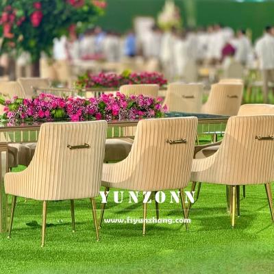 China Rental Luxury Gold Handle Back Upholstered Hotel Restaurant Velvet Dining Chair for Wedding for sale