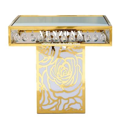 China Luxury Wedding Party Furniture Factory Price Stainless Steel Square Rose Base Mirror Glass Crystal Cake Table for sale