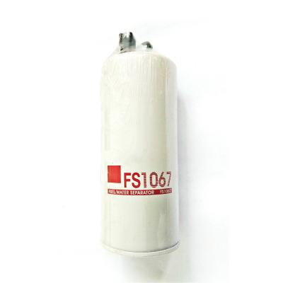 China FS1067 CE Cummins Diesel Generator Filters 1Pcs Fuel Water Separator Filter for sale
