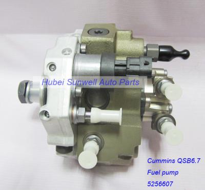 China Komatsu PC210LC-8 excavator SAA6D107 engine fuel pump 5256607,3975701,4941066,4988593 for sale