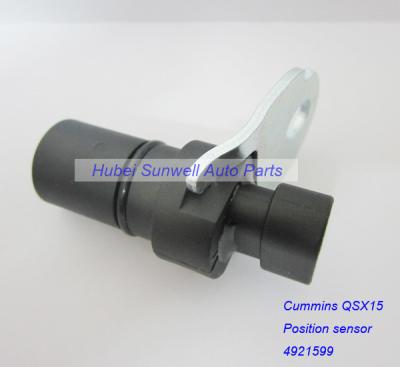 China Cummins QSX15 engine crankshaft position sensor 4921599 / 3331017 / 4921600 for sale