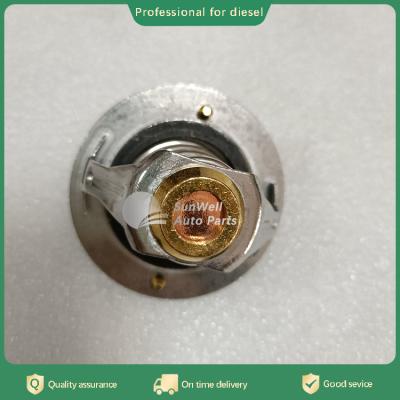 China Engine Spare Parts  5292708 Thermostat QSB6.7 / Hyundai ROBEX 290LX-7 HE6.7 82℃ for sale