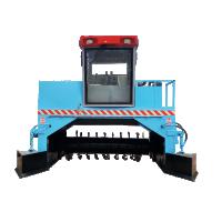 China OEM Self Propelled Compost Windrower Turner Hydraulic Waste Fermentation for sale