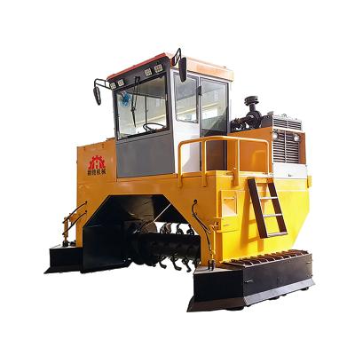 China Heavy Duty Compost Fertilizer Machine Windrow Turning Machine 115HP for sale