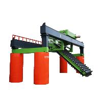 China Windrow Manure Compost Turner Machine for Municipal Waste 20.95kW-30.95kW for sale
