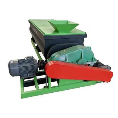 China Mobile Dry Fertilizer Mixer Blender Equipment Dual Shaft 500L For Pesticide for sale