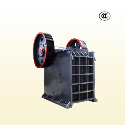 China Standard Outlet Size 18-48mm and PE400*600 Jaw Crusher with Screen for sale