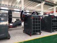 China Selling Customized Request Ore Jaw Impact Cone Crusher Inlet Size 900*600mm for sale