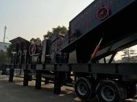 China 200 Tph Portable Mobile Stone Jaw Crusher Plant with YD938E69/YD1142E710/YD1349E912 for sale