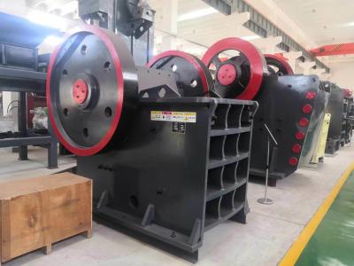 China Sand Primary Jaw Crusher with Belt Conveyor Capacity T/H 5-800tph and Big Capacity for sale