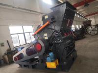China Rough Powder Making Machine Limestone Hammer Crusher with Capacity Cup and Dosing Device for sale