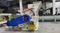 China Rough Powder Making Machine Limestone Hammer Crusher with Capacity Cup and Dosing Device for sale
