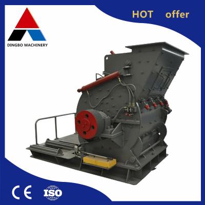 China Grinding Impact Crushing Style Best Crusher Hammer with Electric Drive for sale