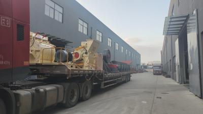 China European Version of Rough Grinding Limestone Coarse Powder Mill with Lead Materials for sale