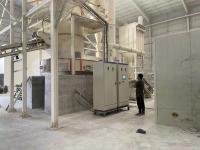 China Calcite Dolomite Raymond Grinding Mill with Overall Dimension of 4300*3500*5100mm for sale