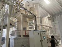 China 3r 4r 5r Limestone Gypsum Raymond Grinding Mill with 17-19r/min Rotationl Speed for sale