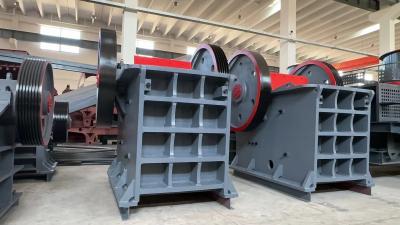 China Large Ore Jaw Crusher Manufacturers in with Installation Under Technical Guidance for sale
