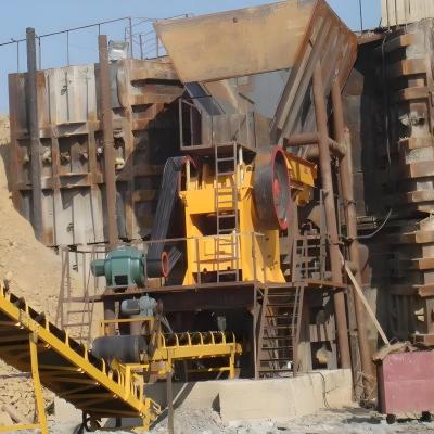 China Pec Ore Jaw Crusher with Vibrating Screen Outlet Size 100-300mm and Performance for sale