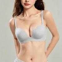 China Supportive Quick - Dry Shaping Wireless Jelly Strip Bra For Everyday for sale