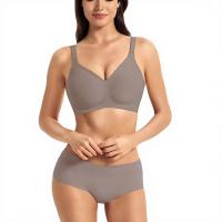 China Feminine Unnoticeable U - Back Jelly Push Up Bra For Everyday Layering for sale