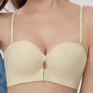 China Unnoticeable Fitted Everyday Wireless Jelly Strip Bra For Under Tees for sale