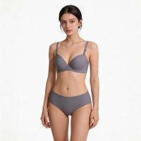 China Adjustable Breathable Weightless Wireless Jelly Strip Bra For Layering for sale