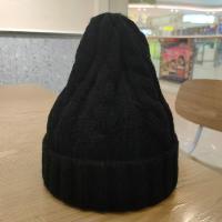China Classic Cable - Knit Thickened Beanie Pullover Warm Hat For Autumn Winter for sale