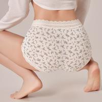 China Stretchy Snug Fit Breathable Cotton Ladies' Briefs with Elegant Flattering Silhouette for sale