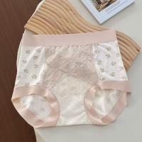 China Stretchy Lightweight Breathable Lyocell Ladies' Briefs for Comfortable Daily Commuting for sale