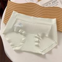 China Snug Contoured Stay-Put Fit Movement-Friendly 4-Way Stretch Breathable Cotton Lady's Briefs for All-Day Wear for sale