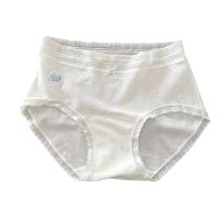 China Lightweight Breathable Trendy Cotton Ladies' Briefs for Everyday Layering Comfort for sale