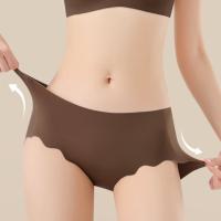 China Seamless Ice-Silk Cool-Touch Polyamide Ladies' Briefs with 4-Way Dynamic Stretch for Daily Commuting for sale