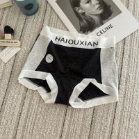 China Buttery-Soft Premium Lenzing Modal Ladies' Briefs with Elegant Seamless Silhouette and Breathable Temperature-Regulating Weave for sale