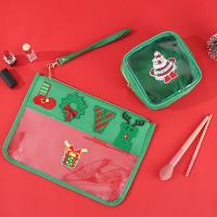 China Embroidered Letter Large-capacity Water-resistant Travel Storage Bag for Christmas Holiday Organizer for sale