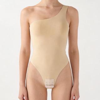 China Seamless Yoga Bodysuit with 4-Way Stretch Polyamide and Stay-Put Secure Design for Yoga Practice for sale