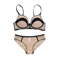 China Buttery Soft Seamless Jelly Sports Bra with Adjustable Straps and Lightweight Design for sale