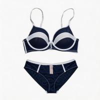 China Buttery Soft Seamless Jelly Sports Bra with Adjustable Straps and Lightweight Design for sale
