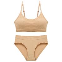 China Hypoallergenic Seamless Jelly Sports Bra with Adjustable Straps and Medium Support for sale