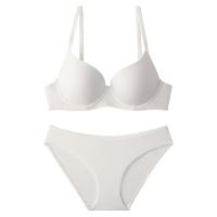 China Medium Support Skin Friendly Lightweight Seamless Jelly Sports Bra for Everyday Active Wear for sale