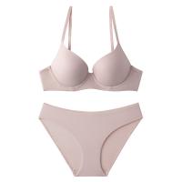 China Medium Support Skin Friendly Lightweight Seamless Jelly Sports Bra for Everyday Active Wear for sale