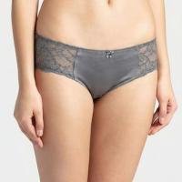 China Breathable Comfort Fit Seamless Plus Size Women's Briefs for Lounge at Home for sale