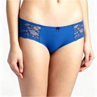 China Breathable Comfort Fit Seamless Plus Size Women's Briefs for Lounge at Home for sale