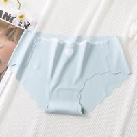 China Unnoticeable Seamless Edges Women's Briefs with Breathable Lightweight Fabric and Cloud-Soft Comfort Fit for sale